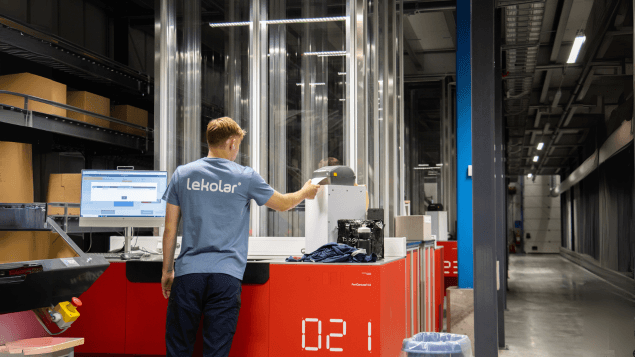 Lekolar automatiserar lagret – 50 robotar i ny logistiklösning - Tidningen Automation